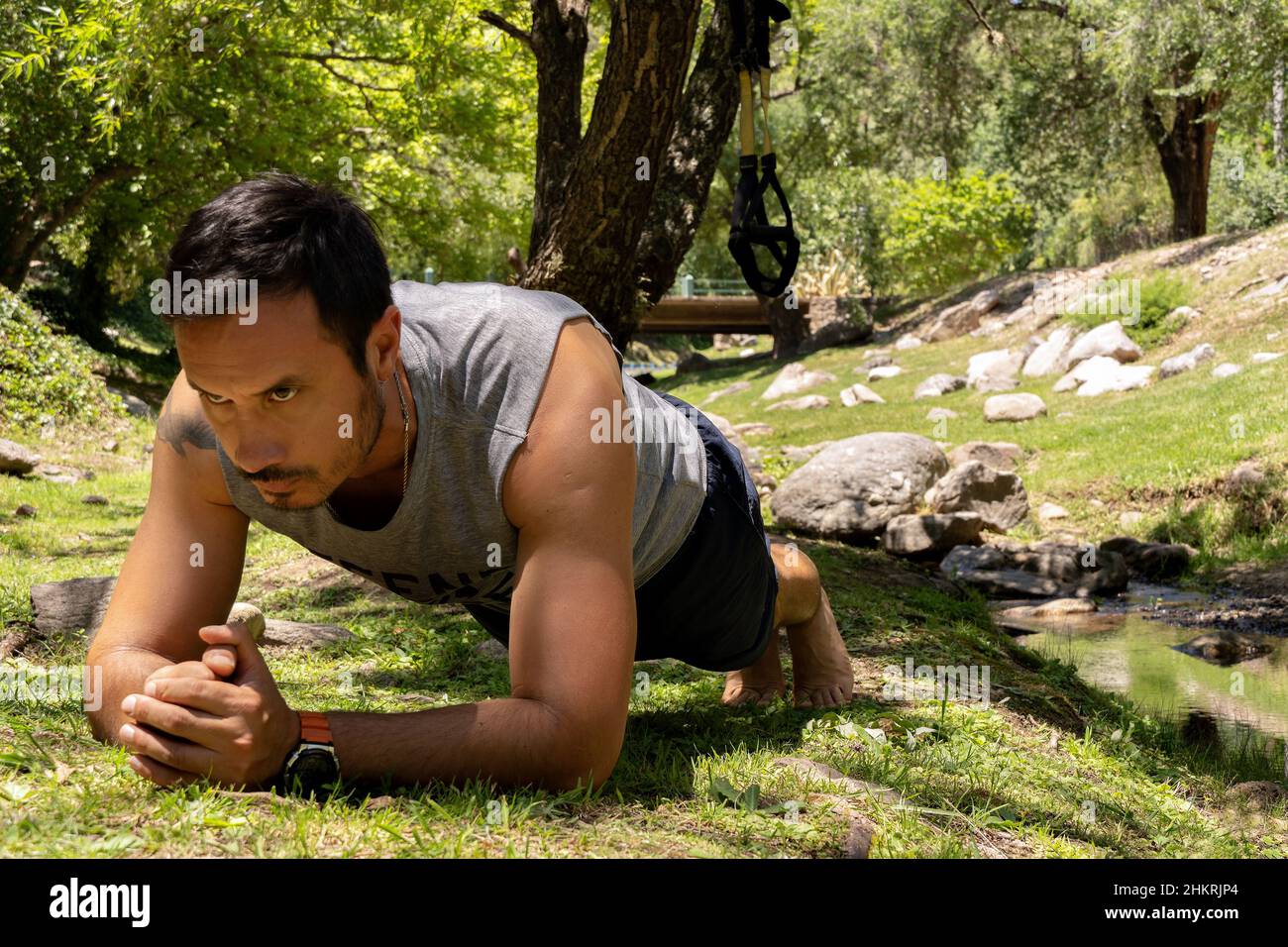 Muscular latino hi-res stock photography and images - Alamy