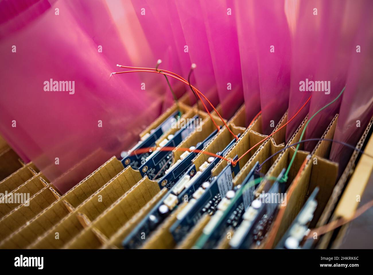 Chipset on chip board for modern TFT displays packaged in transparent ...