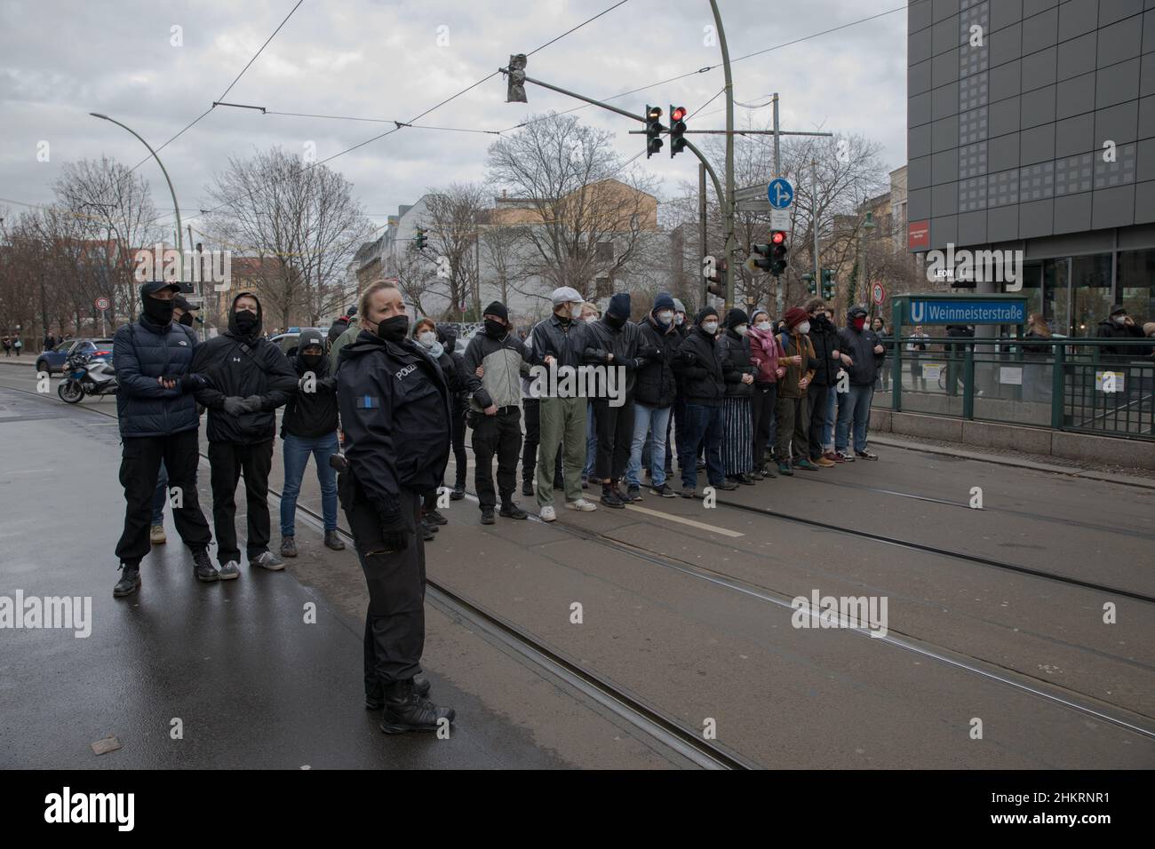 Berlin, Germany. 5th Feb, 2022. Counter-protesters tried to block the ...