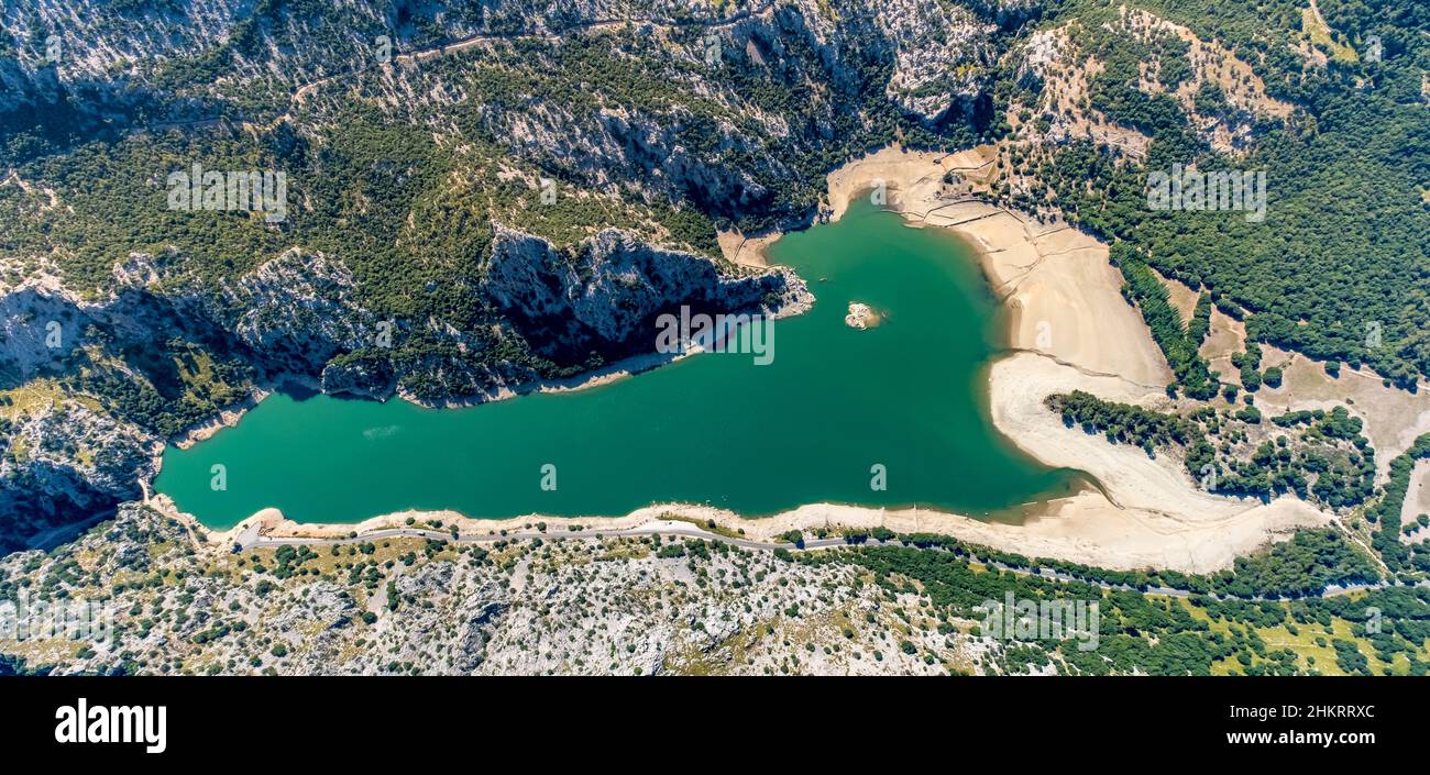 Stausee cuber im gebirge hi-res stock photography and images - Alamy