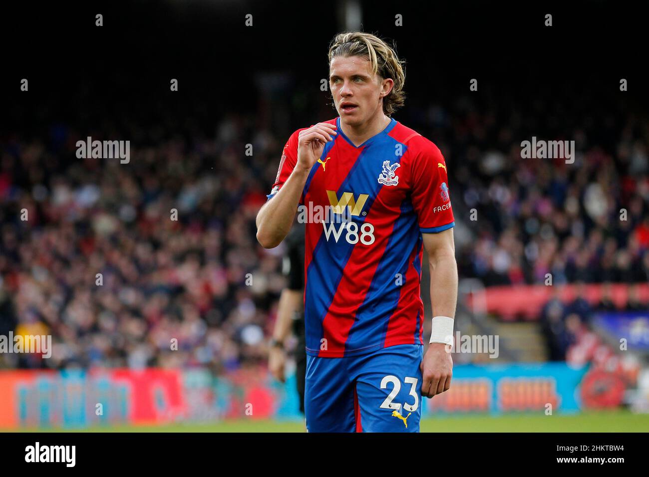 Conor Gallagher #23 of Crystal Palace Stock Photo - Alamy