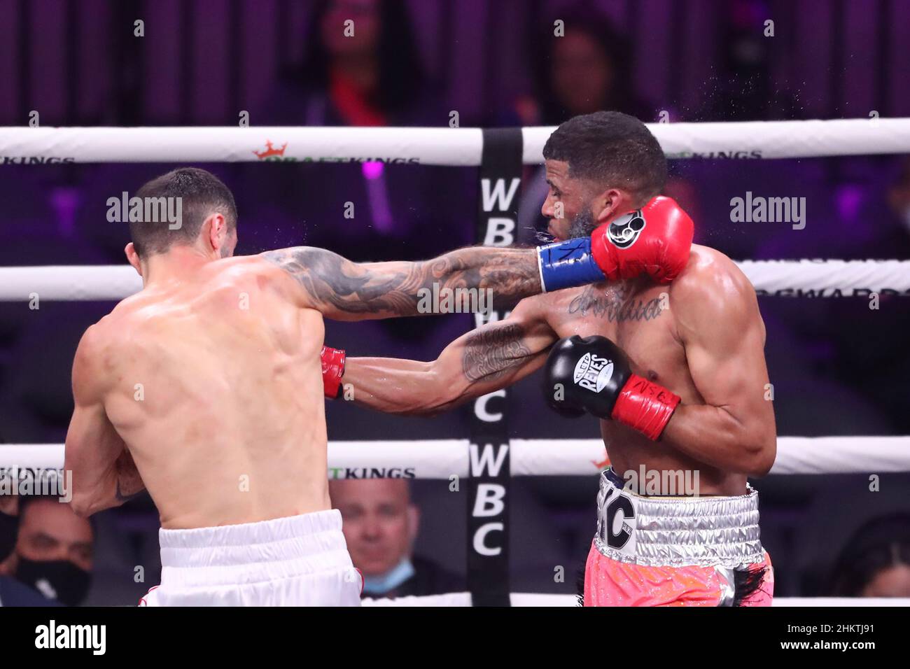 Las Vegas, Nevada, USA. 5th Feb, 2022. LAS VEGAS, NV - FEBRUARY 5: (L-R ...