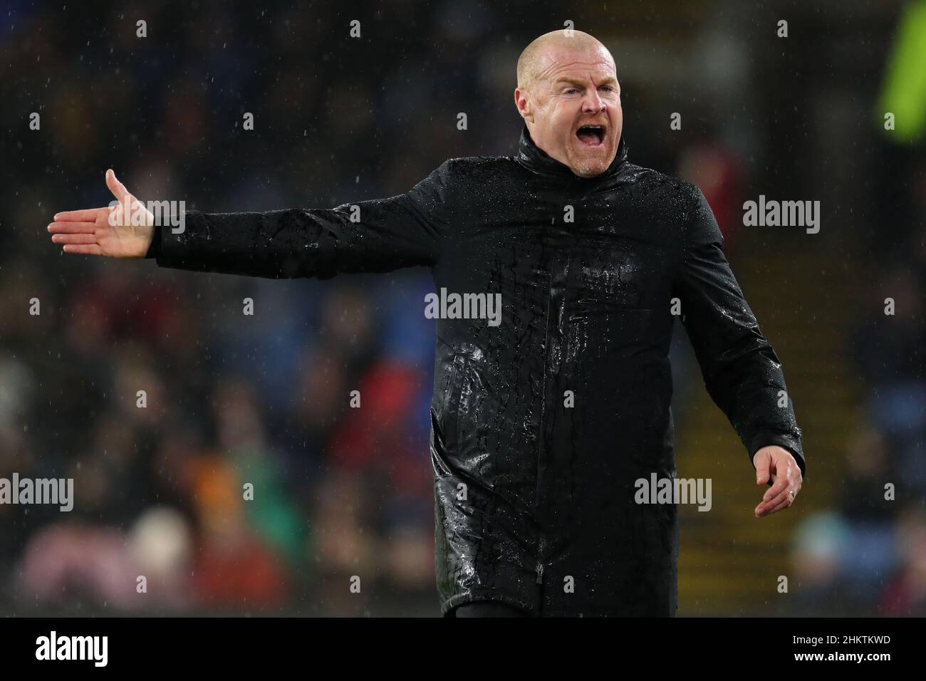 SEAN DYCHE, BURNLEY FC MANAGER, 2022 Stock Photo - Alamy