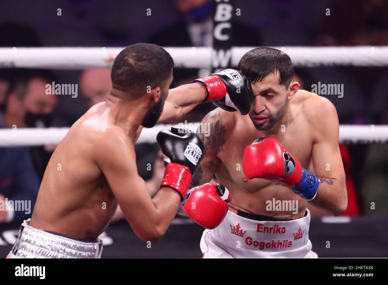 Las Vegas, Nevada, USA. 5th Feb, 2022. LAS VEGAS, NV - FEBRUARY 5: (L-R ...