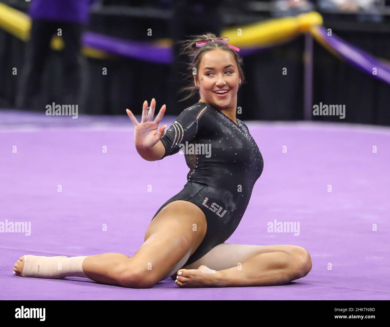 February 5, 2022: LSU's Aleah Finnegan performs her floor routine ...
