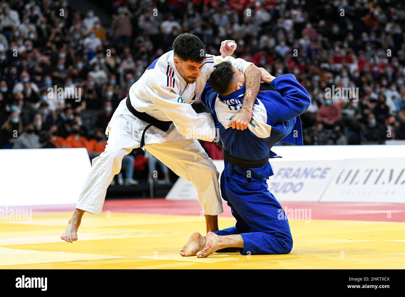 Men's -73 kg, Benjamin Axus of France and Fabio Basile of Italy compete ...