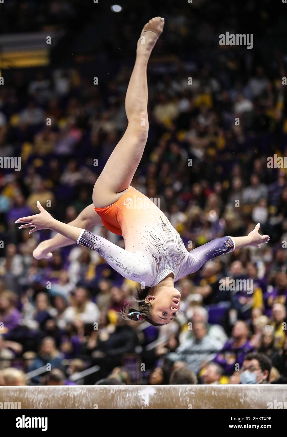 Baton Rouge, LA, USA. 5th Feb, 2022. Auburn's Sunisa Lee performs a ...