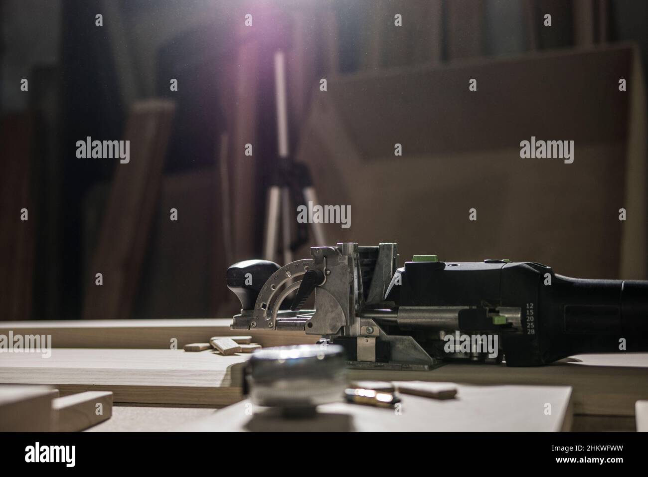 Wood grooving hi-res stock photography and images - Alamy