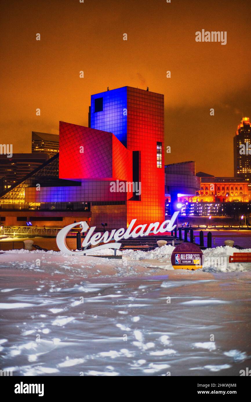 Cleveland Ohio Skyline during Winter Stock Photo - Alamy