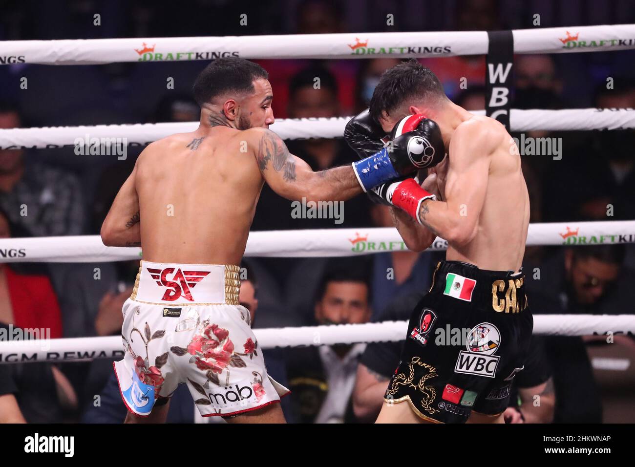 Las Vegas, Nevada, USA. 5th Feb, 2022. LAS VEGAS, NV - FEBRUARY 5: (L-R ...