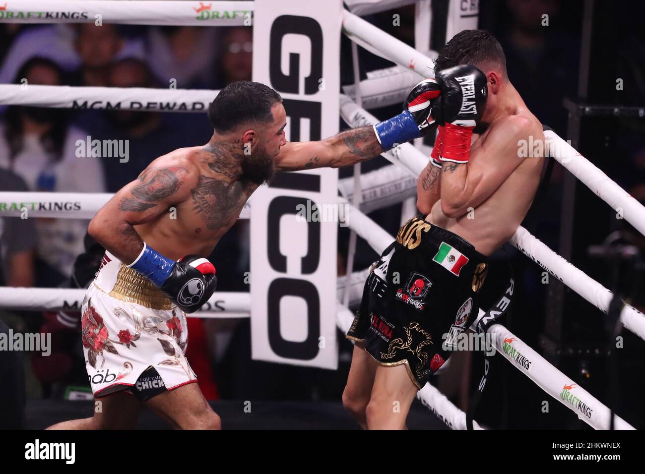 Las Vegas, Nevada, USA. 5th Feb, 2022. LAS VEGAS, NV - FEBRUARY 5: (L-R ...