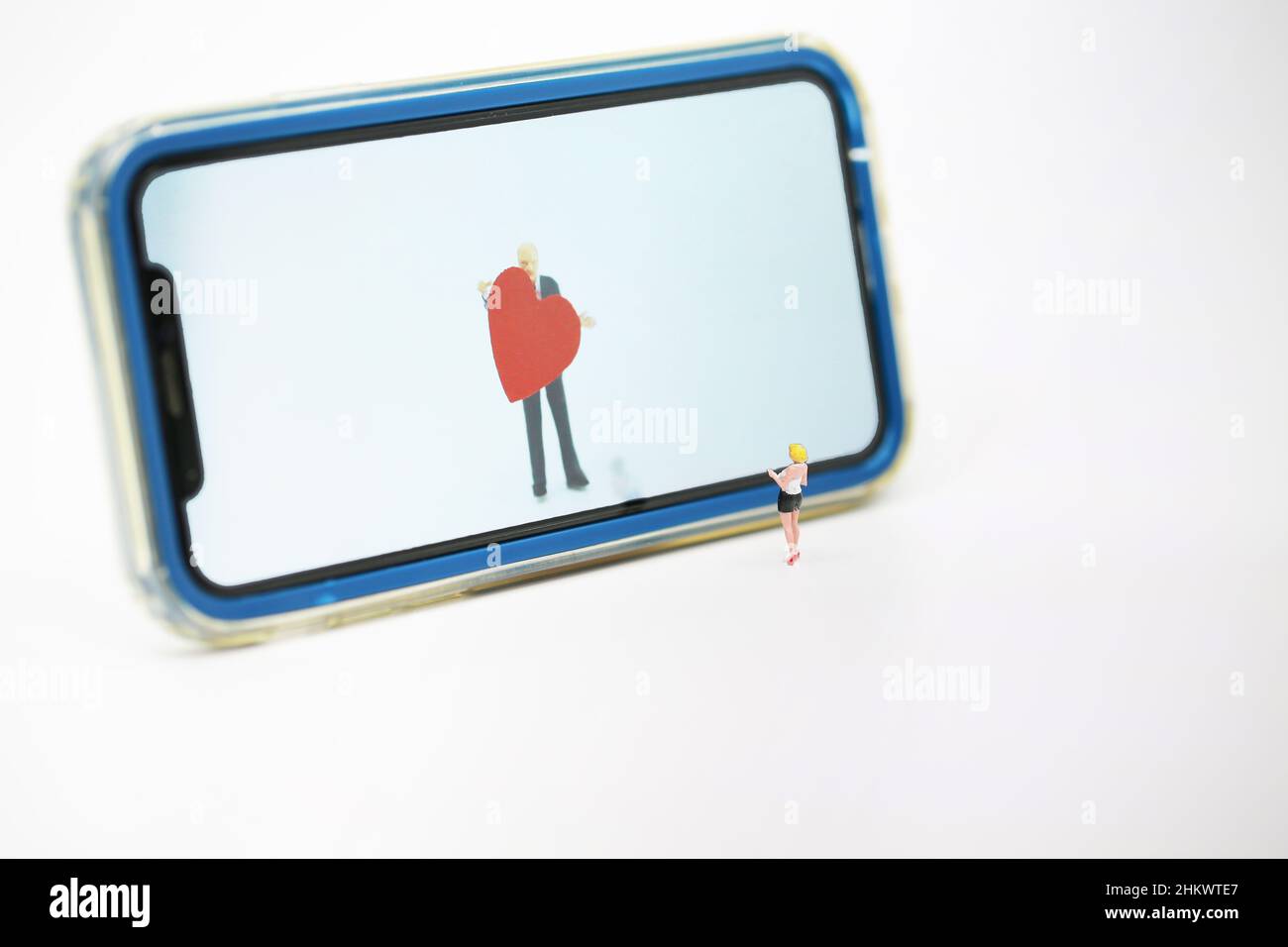 Woman keep smart phone hi-res stock photography and images - Alamy