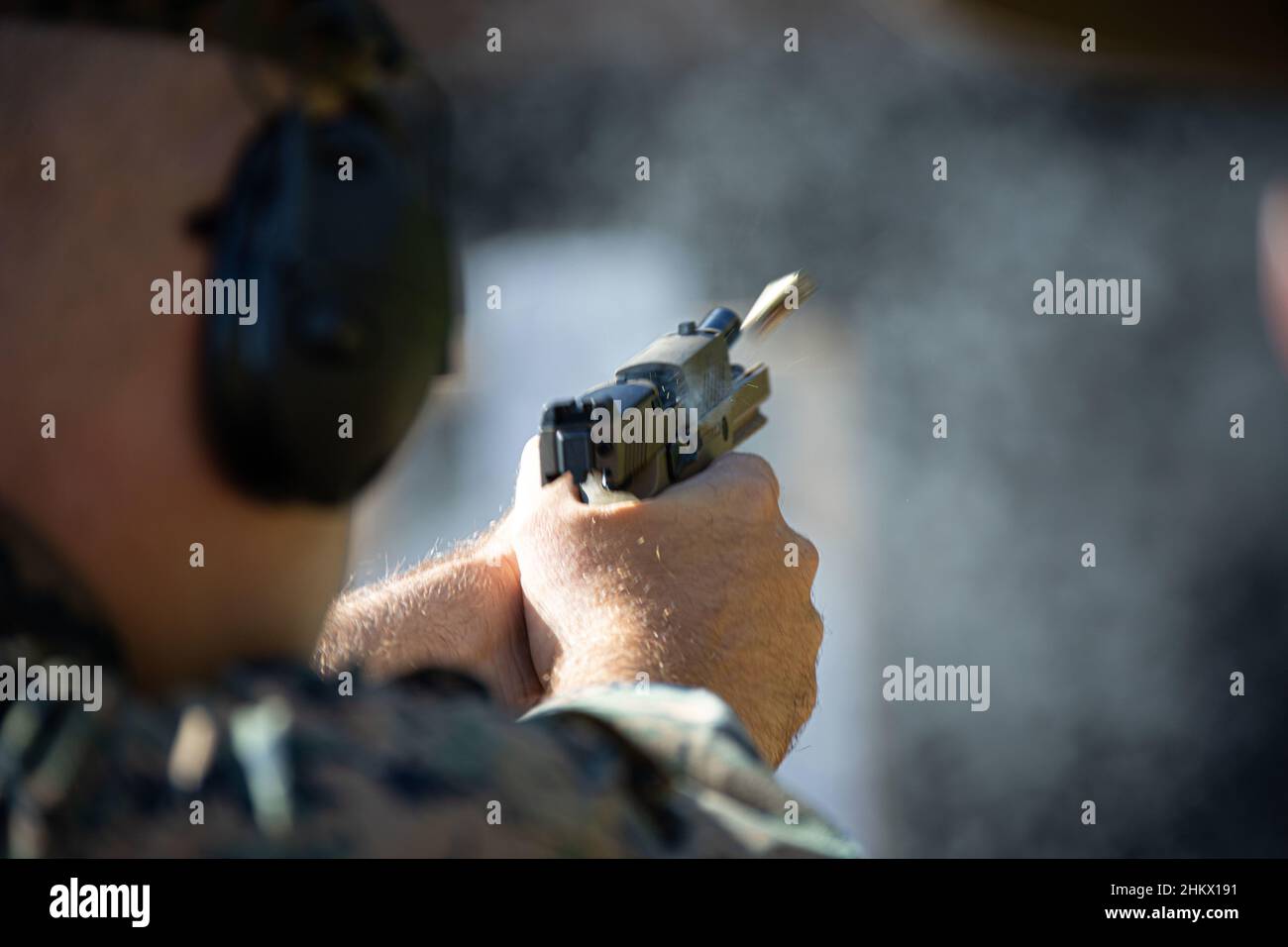Marine corps marksmanship competition pacific hi-res stock photography ...