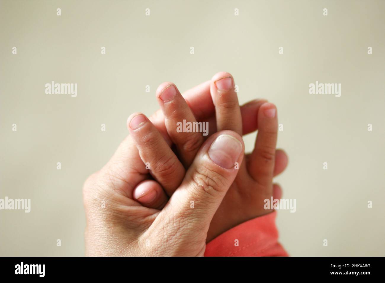Dirty finger nails hi-res stock photography and images - Alamy