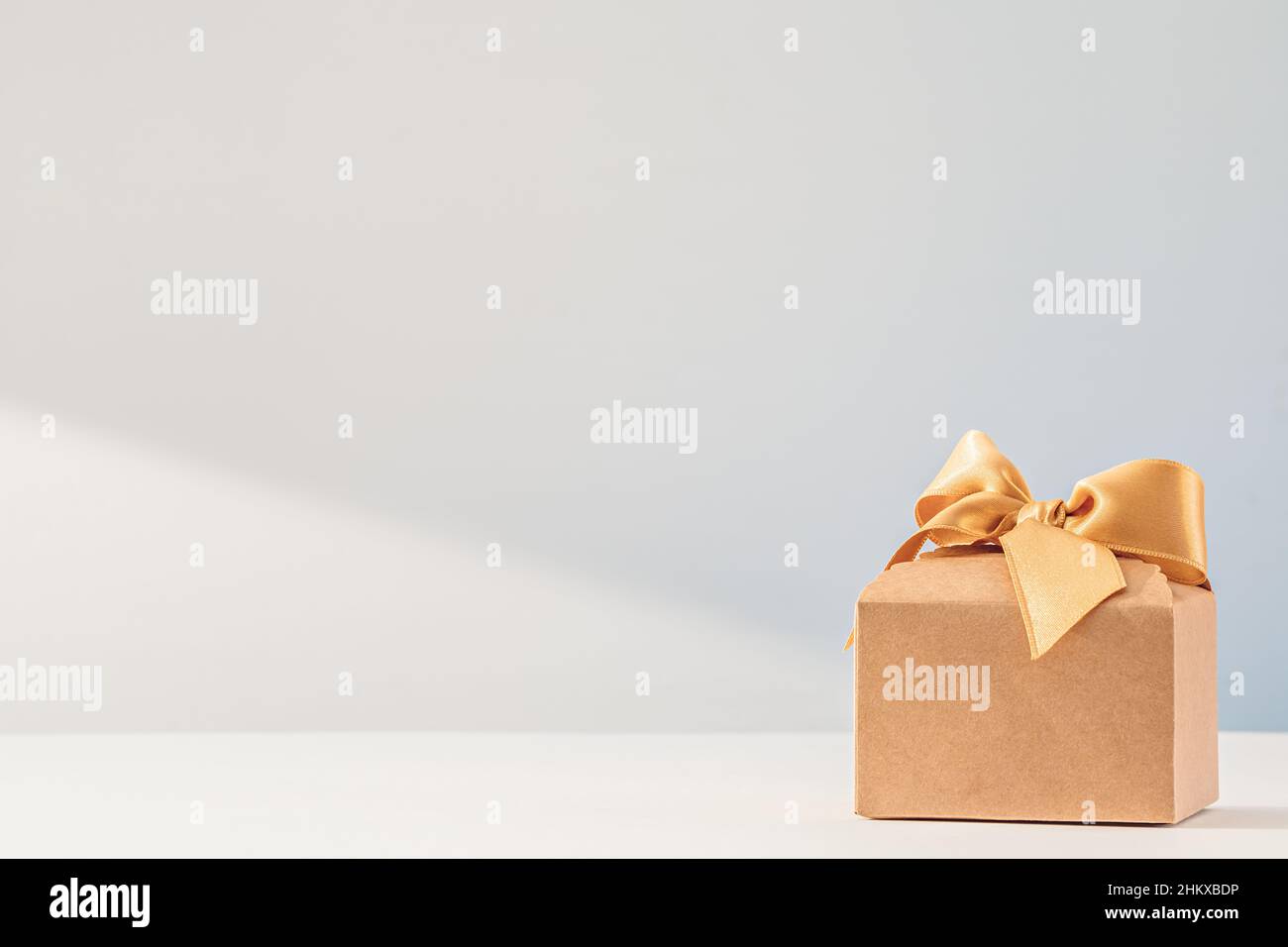 Ribbon paper hi-res stock photography and images - Alamy