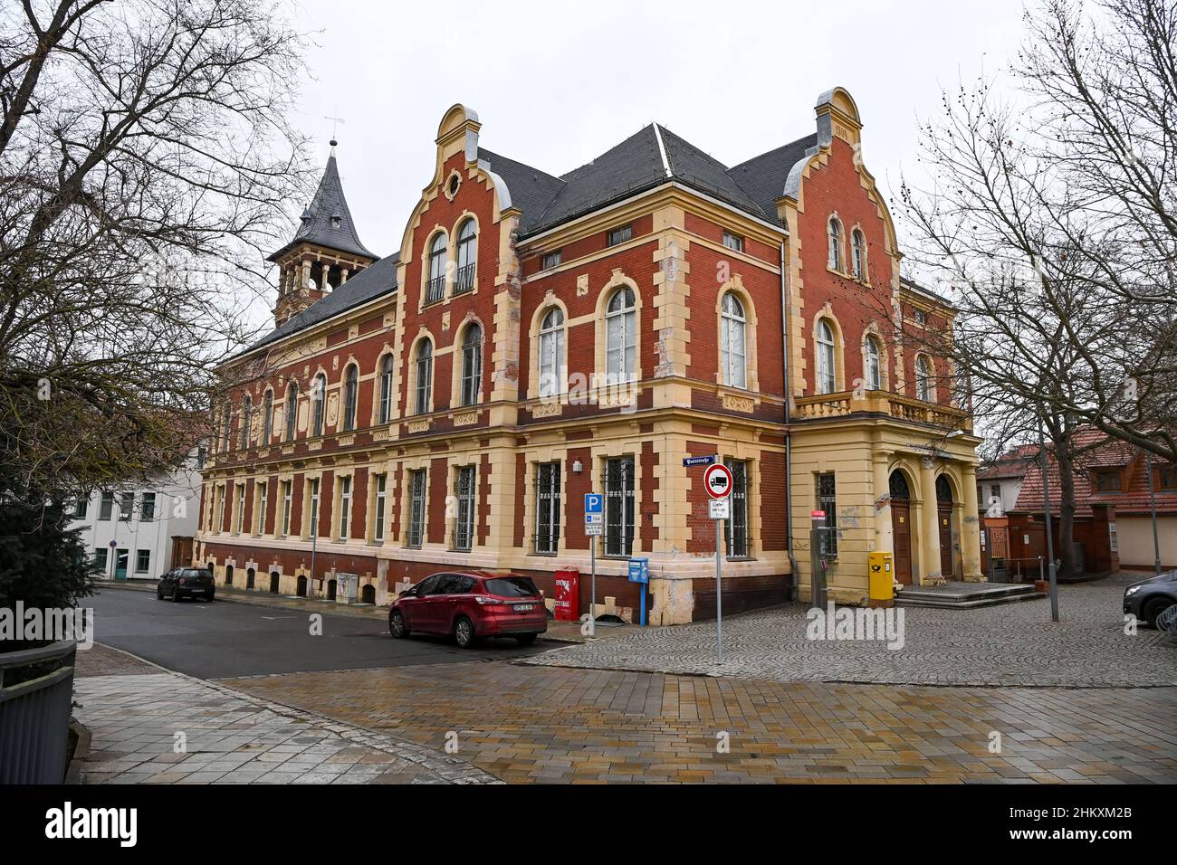 Spremberg, Germany. 01st Feb, 2022. The post office building is one of ...