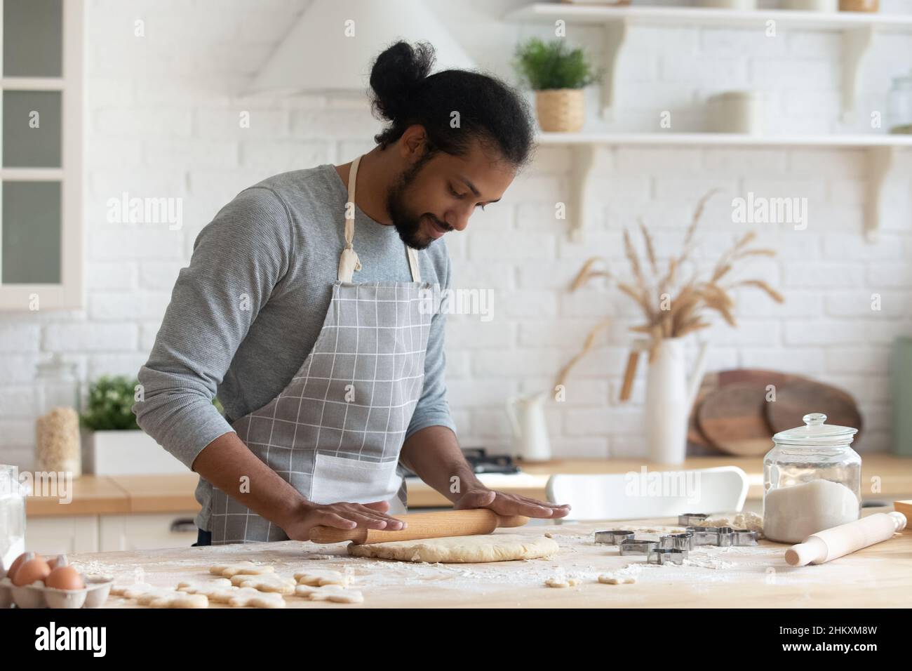 Baker african american male hi-res stock photography and images - Alamy