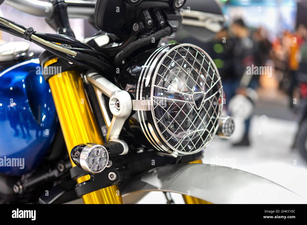 Close up shot of a vintage motorcycle headlight Stock Photo - Alamy