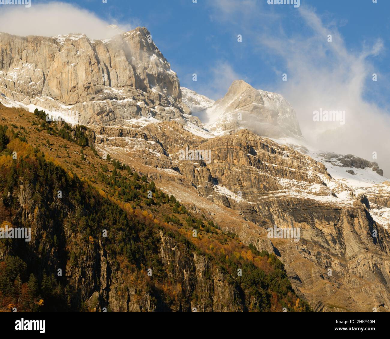 Valle de Pineta Stock Photo - Alamy