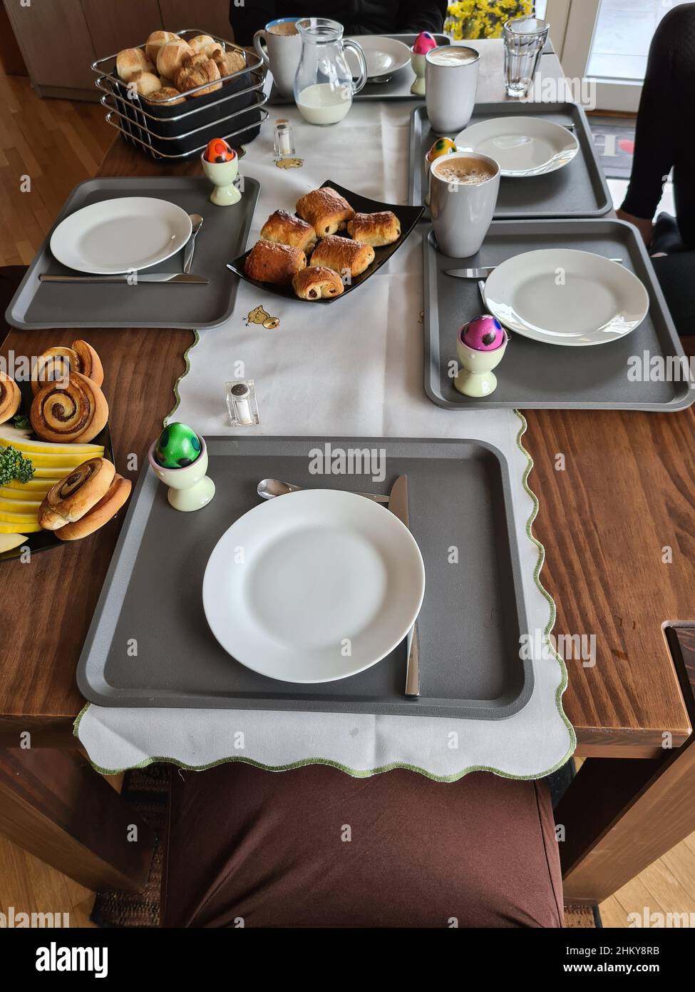 Traditional easter breakfast table with decorated eggs Stock Photo - Alamy