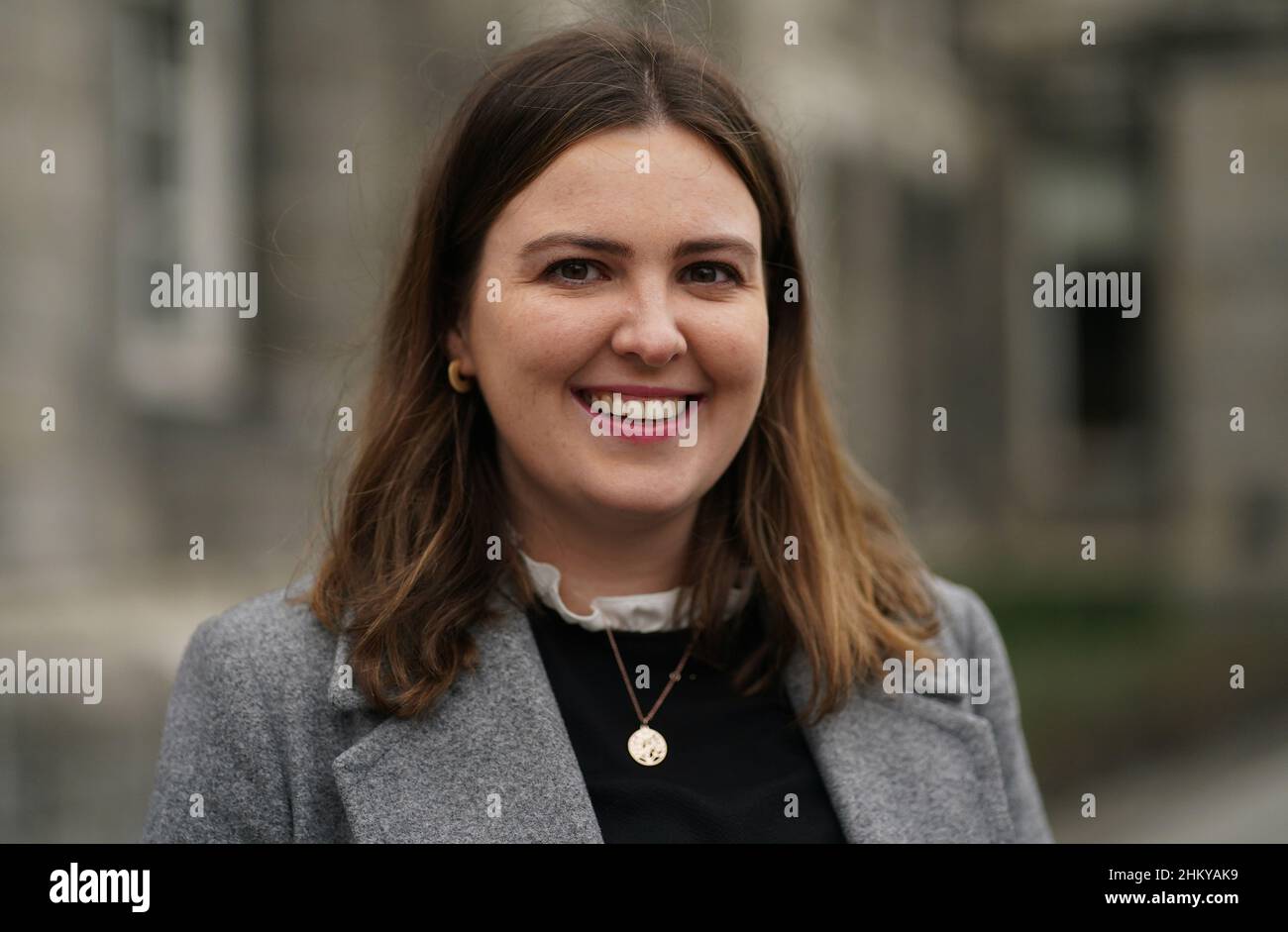 Tiktokers hi-res stock photography and images - Alamy