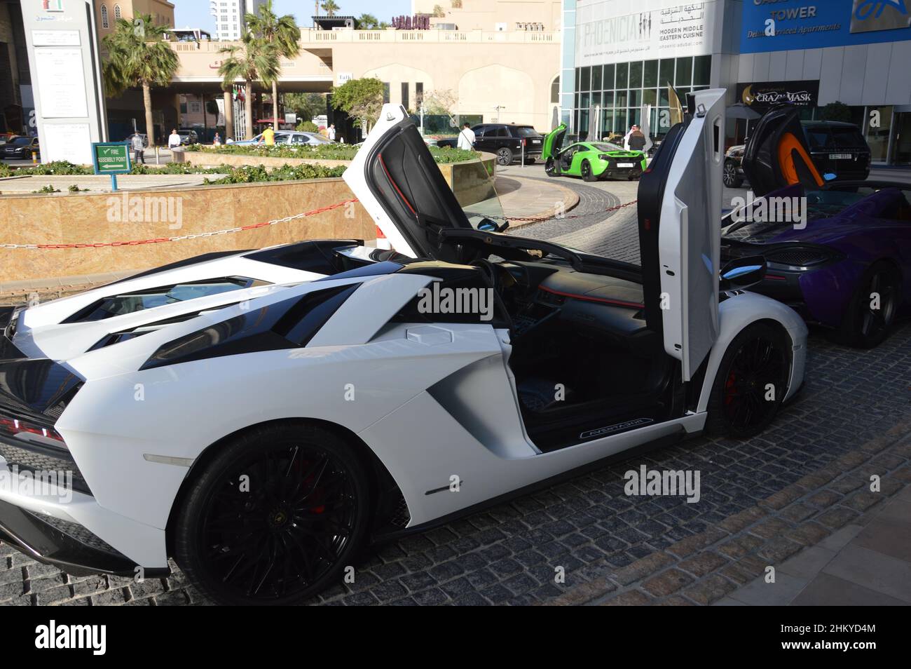 Rich peoples cars hi-res stock photography and images - Alamy