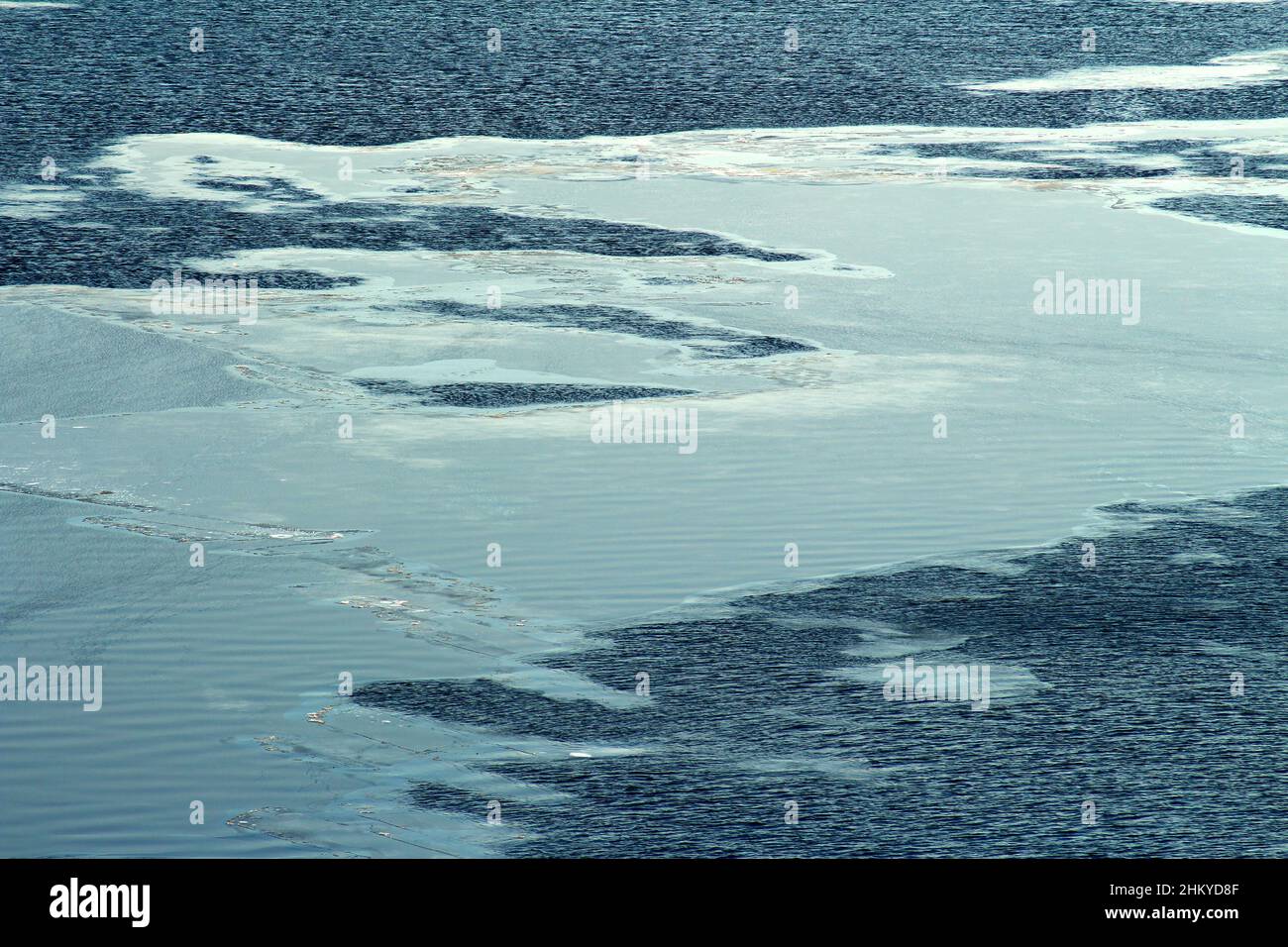 Water surface with thin ice. Texture Stock Photo - Alamy