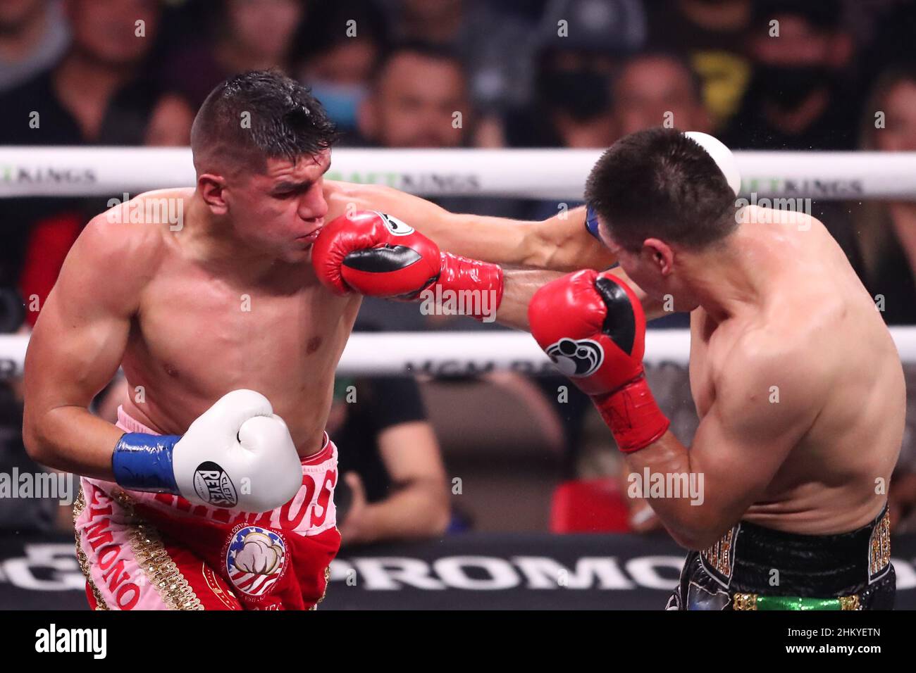 Las Vegas, Nevada, USA. 5th Feb, 2022. LAS VEGAS, NV - FEBRUARY 5: (L-R ...