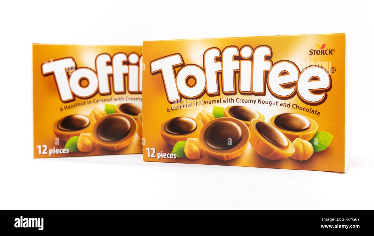 Box of storck toffifee white chocolate hi-res stock photography and ...