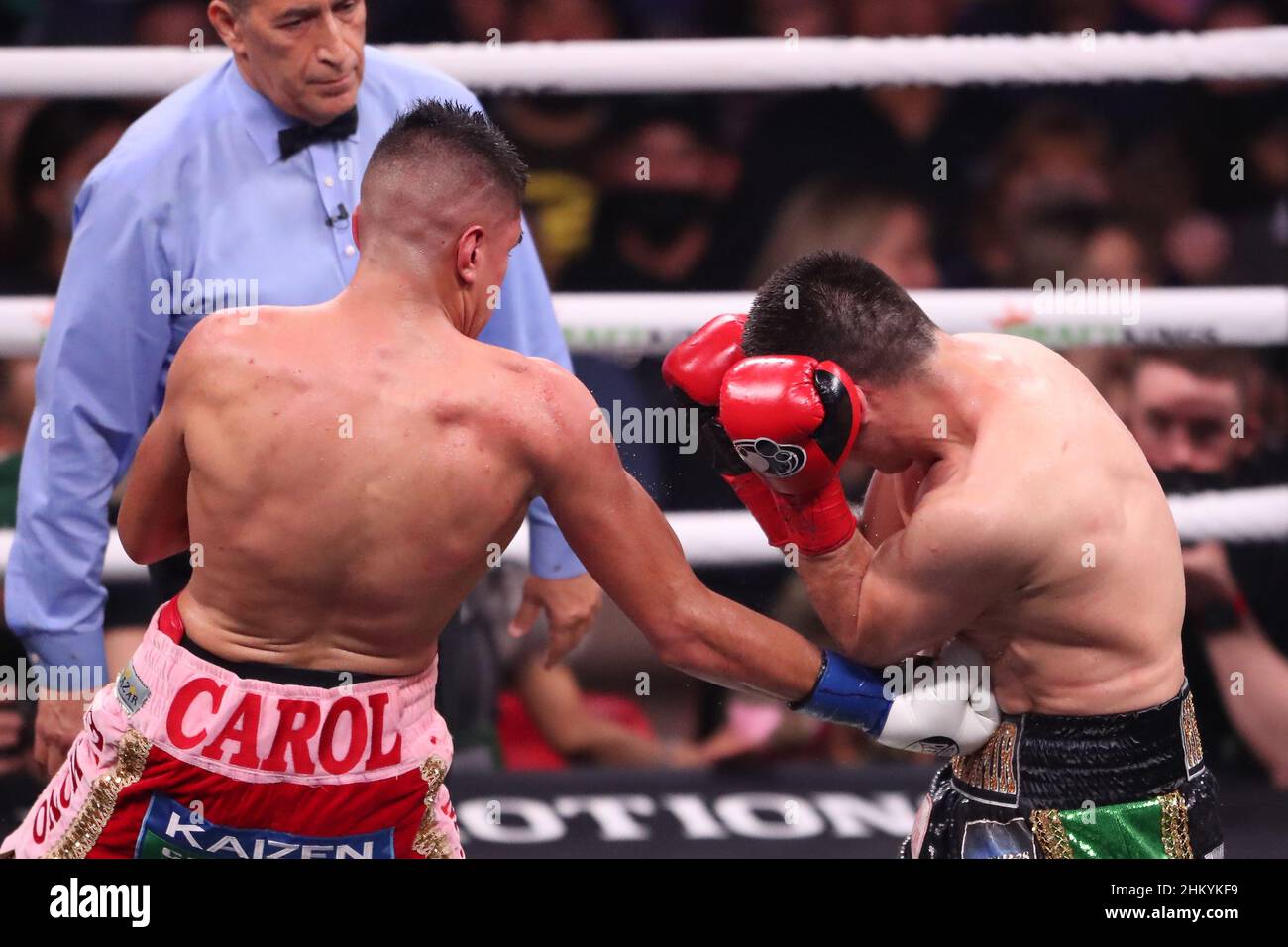 Las Vegas, Nevada, USA. 5th Feb, 2022. LAS VEGAS, NV - FEBRUARY 5: (L-R ...