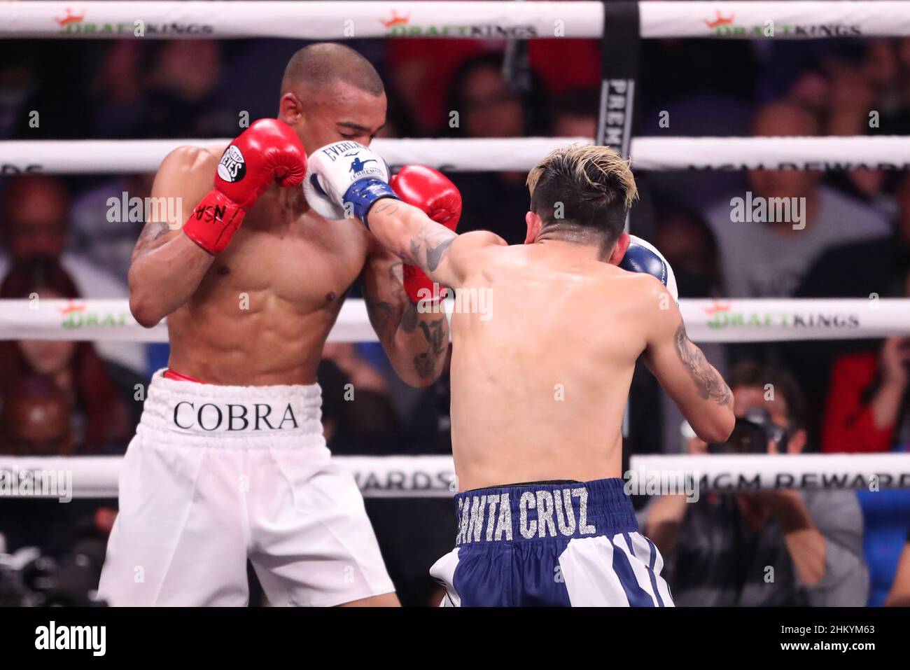 Las Vegas, Nevada, USA. 5th Feb, 2022. LAS VEGAS, NV - FEBRUARY 5: (R-L ...