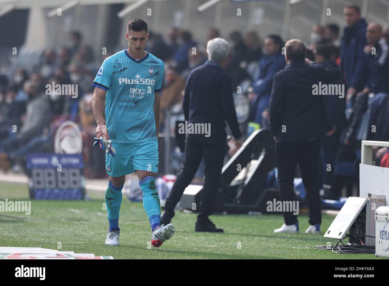 Bergamo, Italy, 6th February 2022. Juan Musso of Atalanta makes his way ...