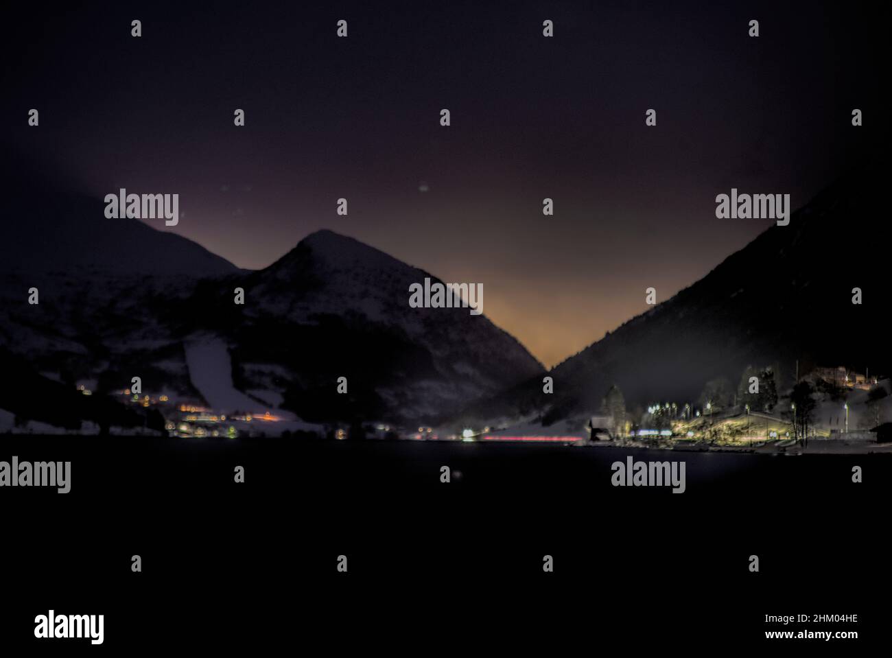 Jolster hi-res stock photography and images - Alamy