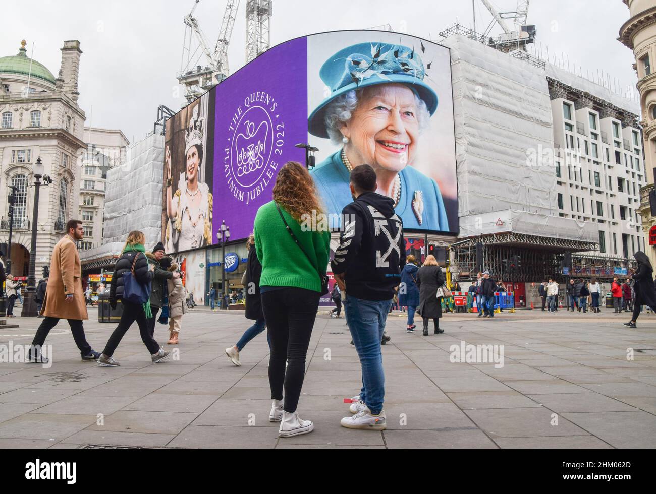 Queen elizabeth platinum jubilee logo hi-res stock photography and ...