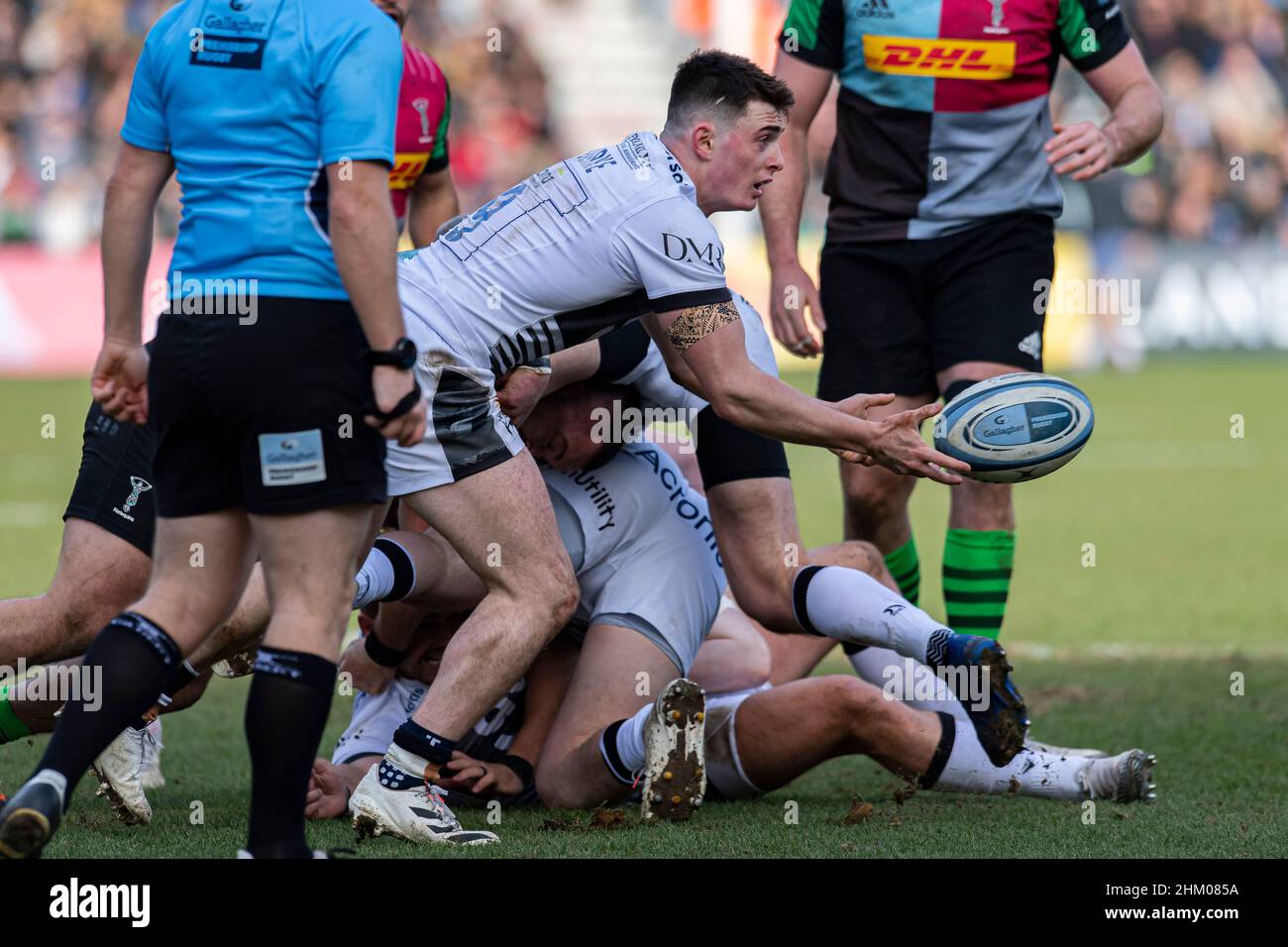 LONDON, UNITED KINGDOM. 06th, Feb 2022. Raffi Quirke of Sale Sharks ...