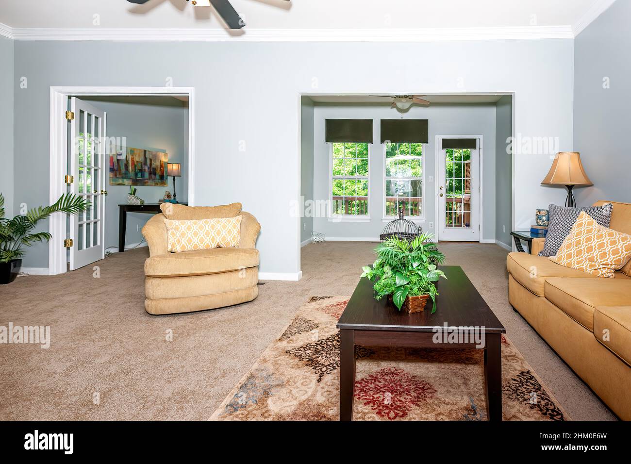 House interior luxury colour hi-res stock photography and images - Alamy