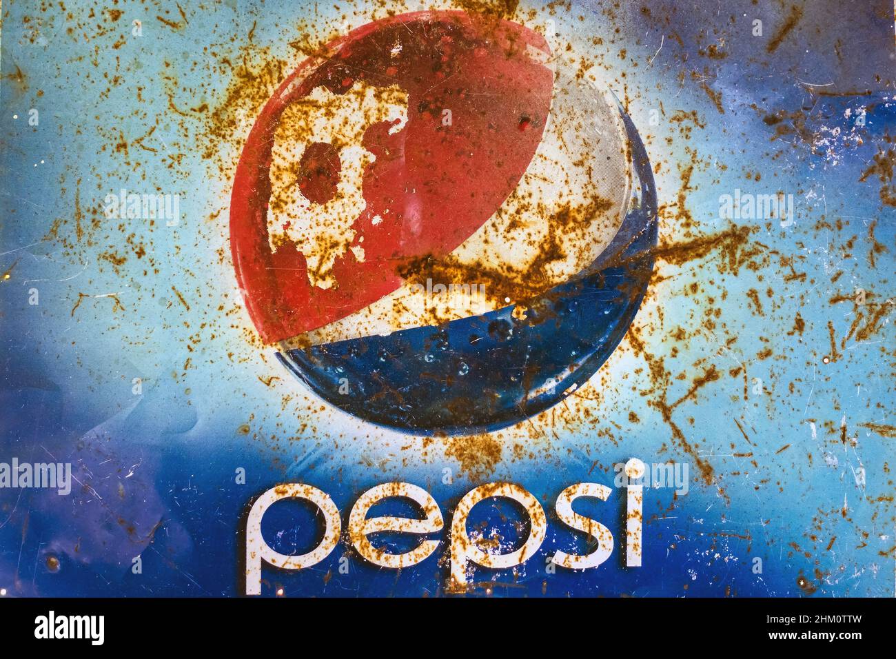 KANCHANABURI, THAILAND-DECEMBER 3,2019 : Close up vintage pepsi cola ...