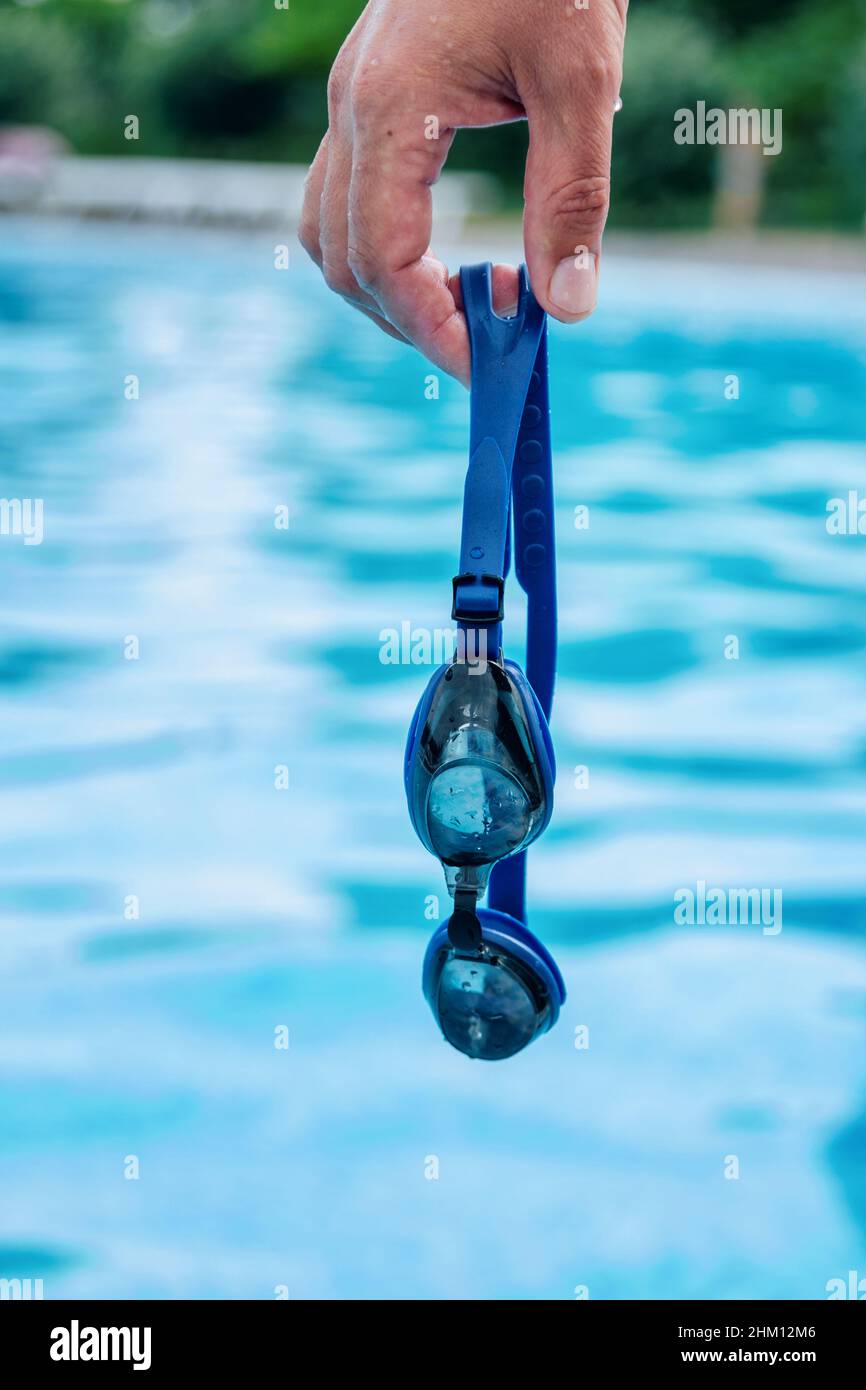Pool blue hi-res stock photography and images - Alamy