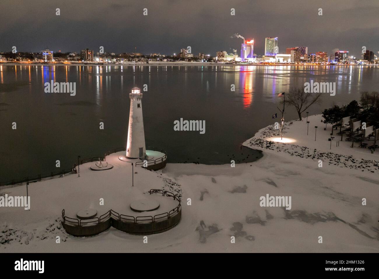 Detroit, Michigan - The Milliken State Park Lighthouse above the ...