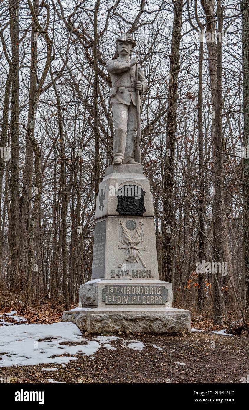 Monument to the 24th Michigan Regiment on a Cold Winter Morning ...