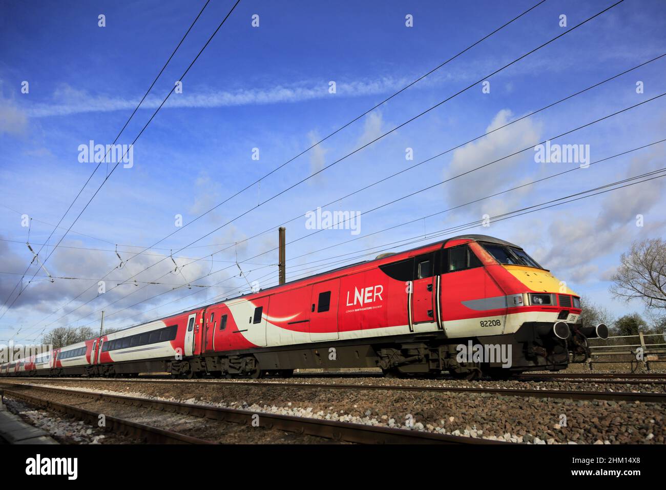 82208, East Coast Main Line Railway, Newark on Trent, Nottinghamshire ...