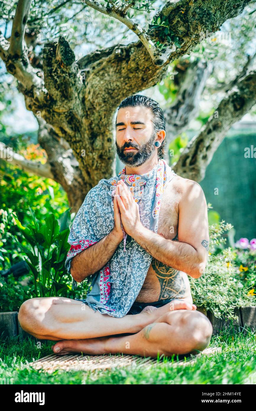 Tree pose (male or man) hi-res stock photography and images - Alamy