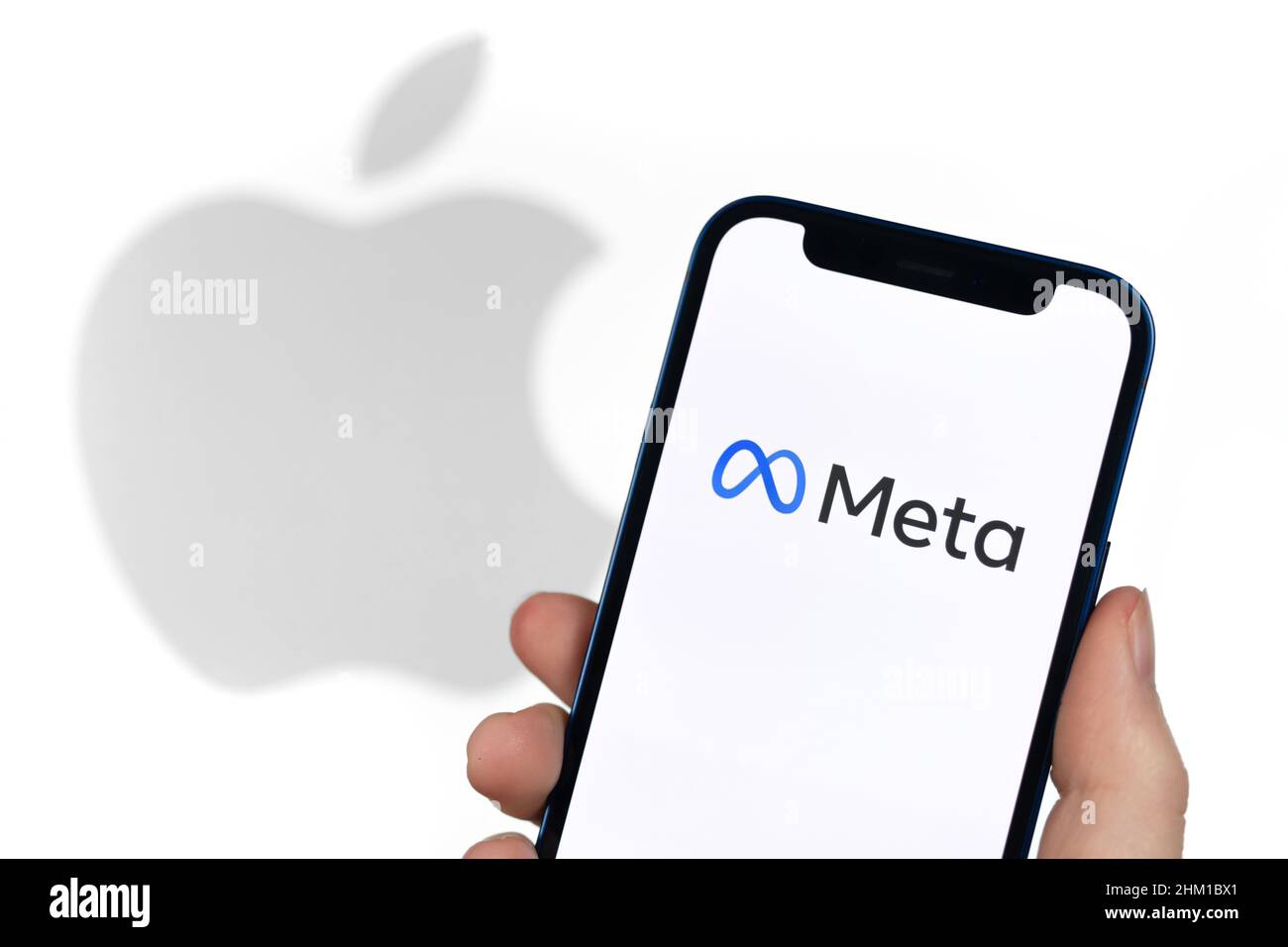 Meta and Apple logo on mobile phone screen close-up Stock Photo - Alamy