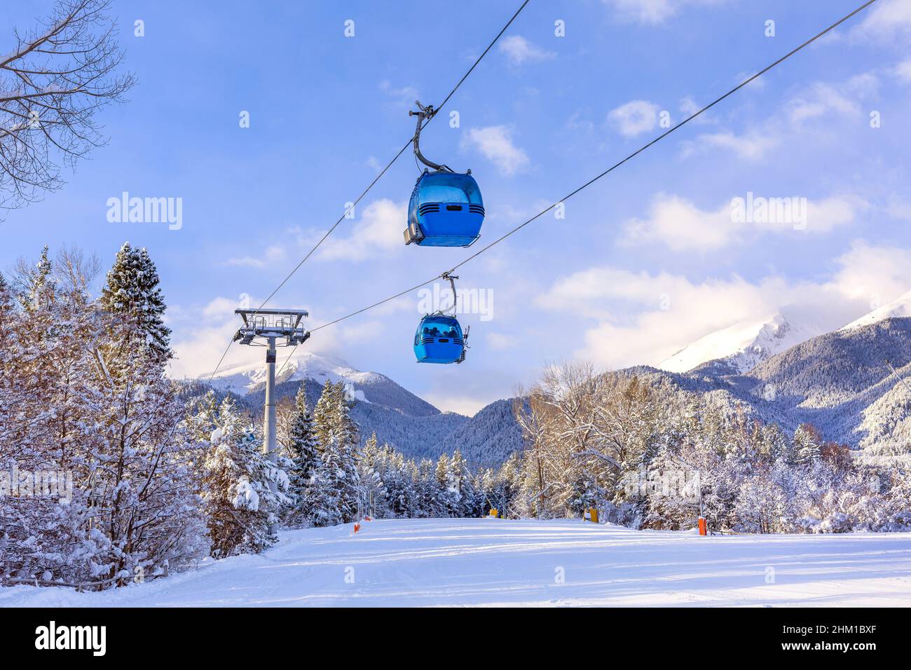 Bansko, Bulgaria winter ski resort panorama with gondola lift cabins ...