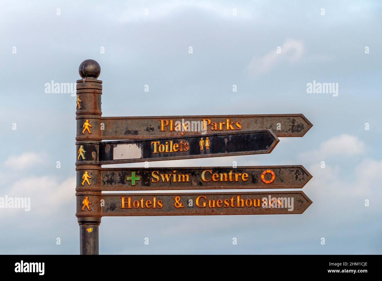 Sign with information directing you to your destination, Edinburgh ...
