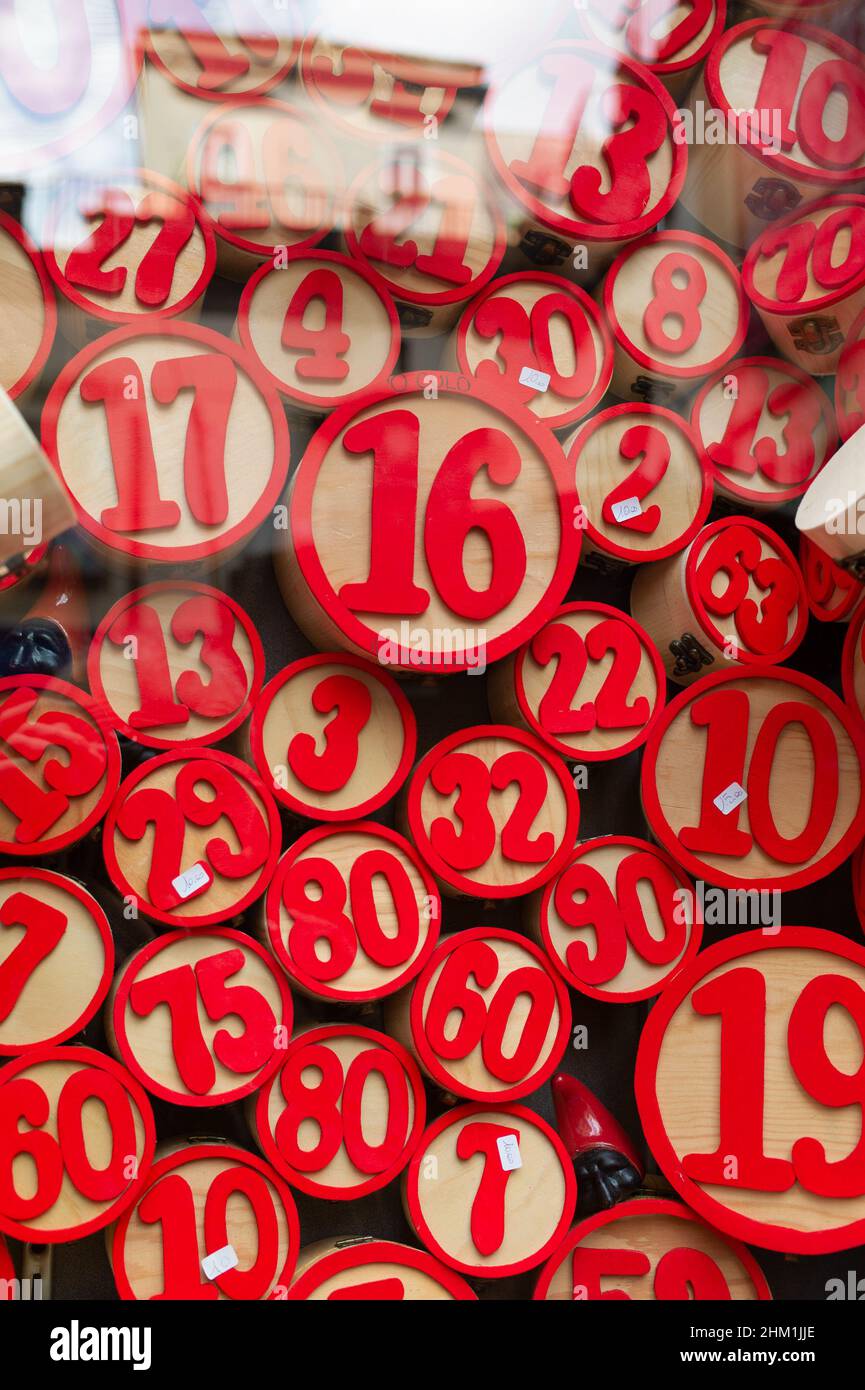 Lot numbers in wood, for the Neapolitan bingo Stock Photo - Alamy