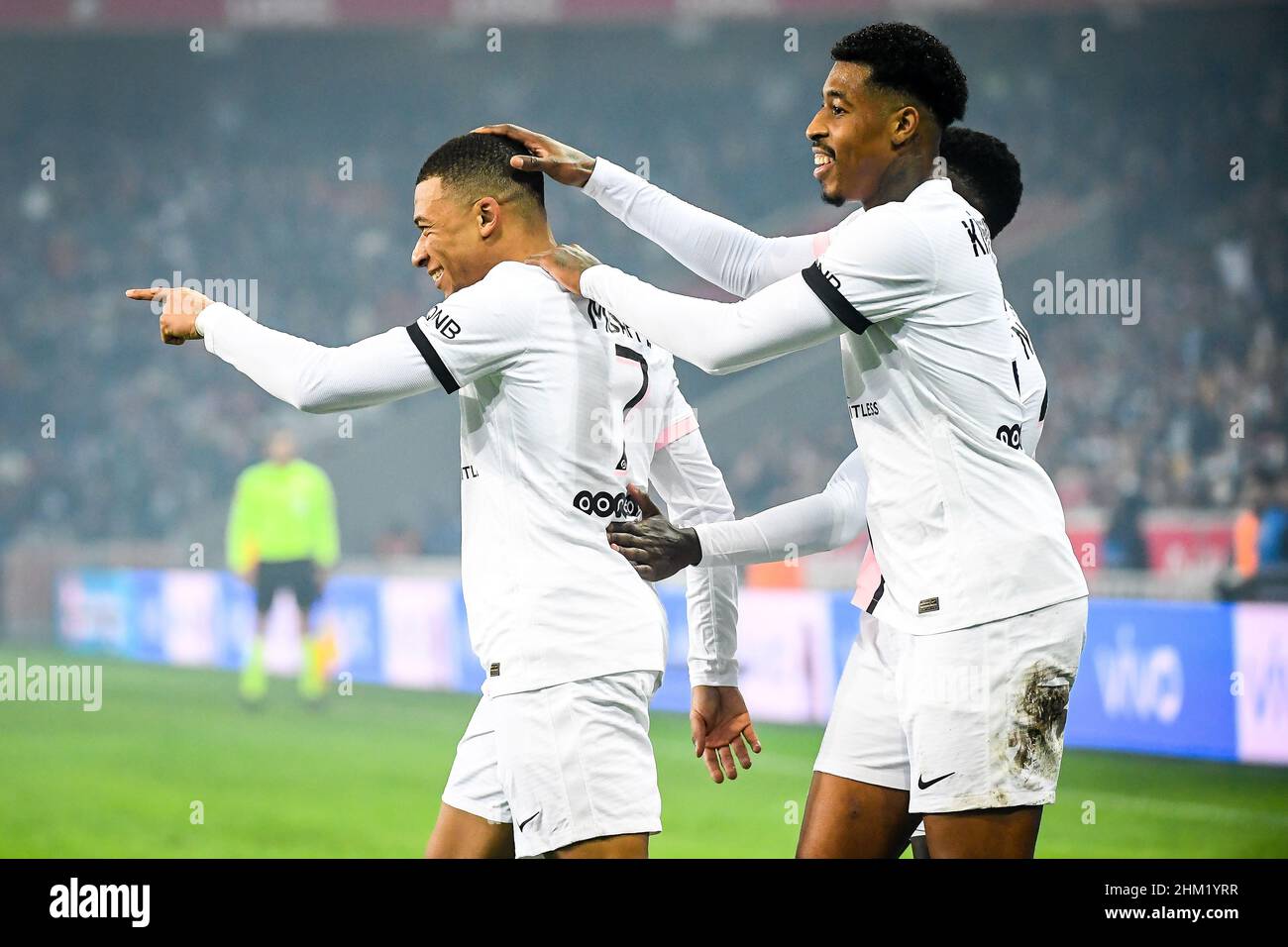 Presnel kimpembe 2022 psg hi-res stock photography and images - Alamy