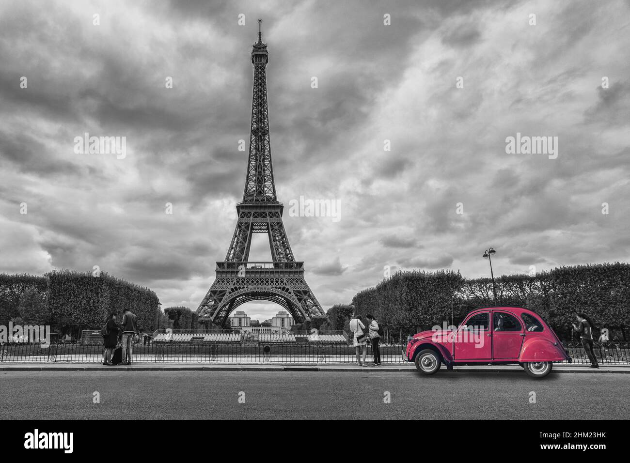 Vintage red sightseeing car hi-res stock photography and images - Alamy