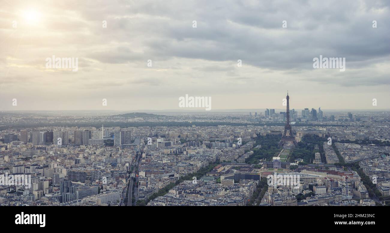 Skyline paris france hi-res stock photography and images - Alamy