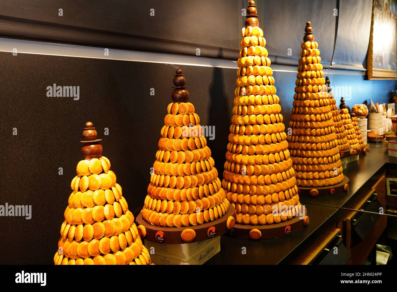 Macaron basque hi-res stock photography and images - Alamy